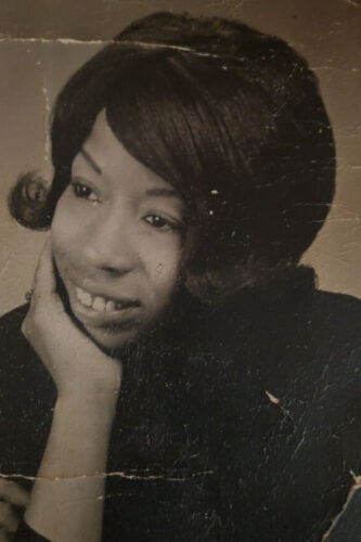 Janet D. Salter 1947-2021 | News, Sports, Jobs - The Vindicator